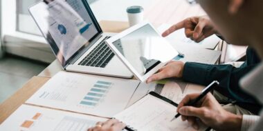 Debit Note vs Credit Note | Guide on Differences and Format